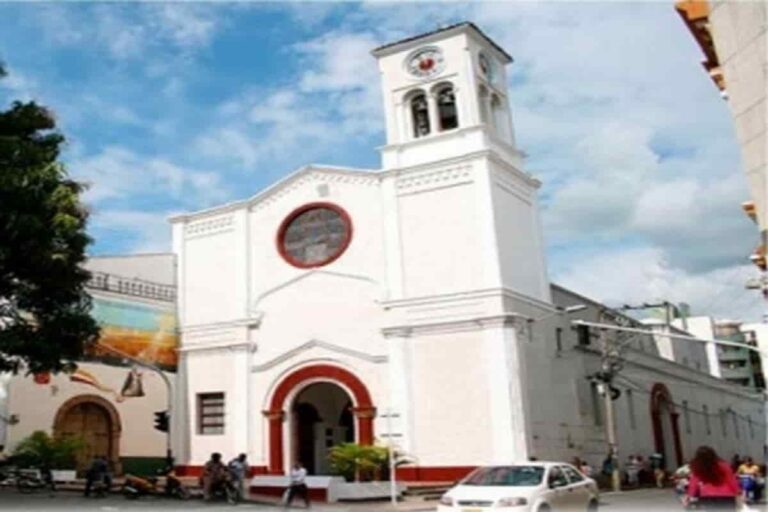 Cartago, capital mundial del bordado, ciudad con historia y tradición